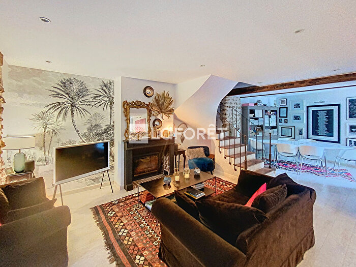 Maison à vendre - Orgeval - 8 pièces - 5 chambres