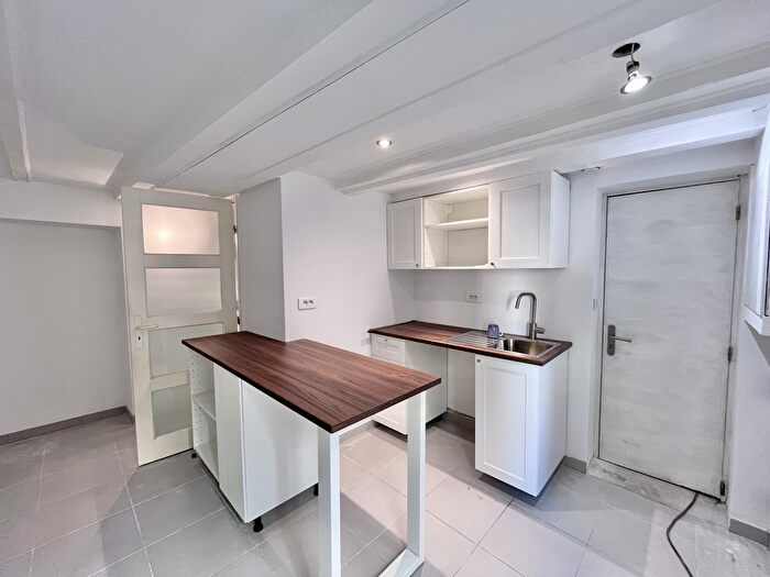 Appartement 1 pièce à Aix-en-Provence, Centre-ville, à vendre