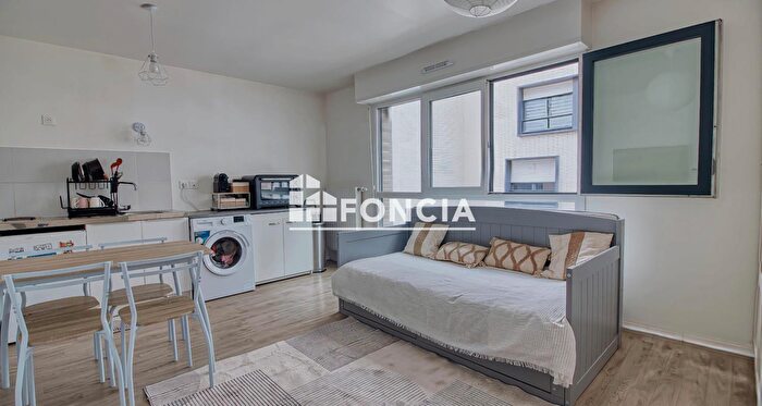 Appartement à vendre - Poissy, Saint-Exupéry - 1 pièce