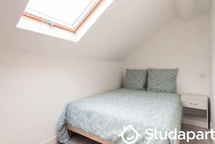 Appartement à louer - Village, Montigny-lès-Cormeilles - 1 pièce - 1 chambre