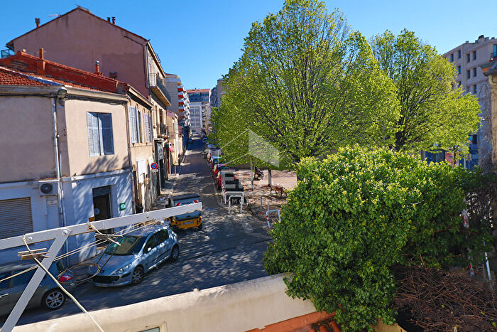Marseille 10ème, La Timone : Appartement 3 pièces à vendre