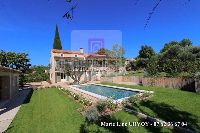Maussane-les-Alpilles : Maison 8 pièces à vendre