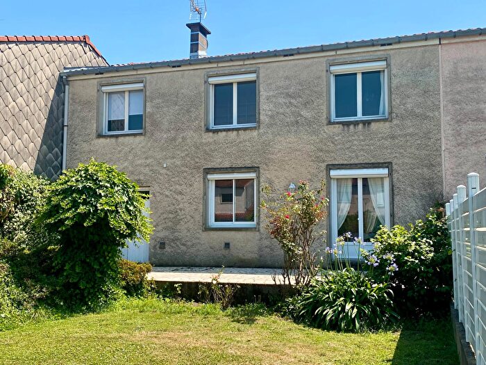Maison 5 pièces à vendre à Aussillon