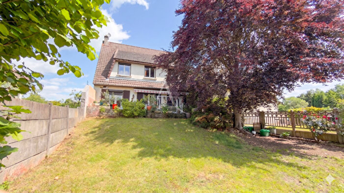 Yerres, Taillis, Garenne : Maison 7 pièces à vendre