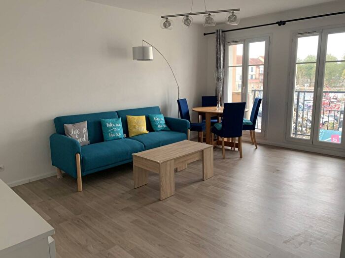 Appartement à louer - Bailly-Romainvilliers - 3 pièces - 2 chambres