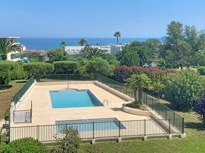 Appartement 4 pièces à vendre à Antibes, Rastines, Super Antibes, Laval, La Fontonne