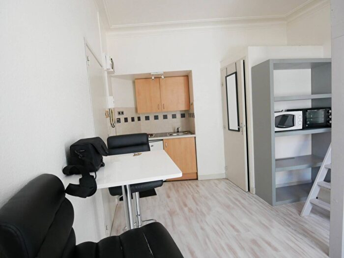Appartement 1 pièce à Angers, à louer