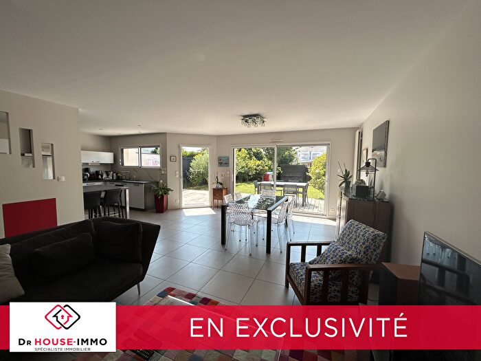 Maison 7 pièces à Saint-Grégoire, à vendre