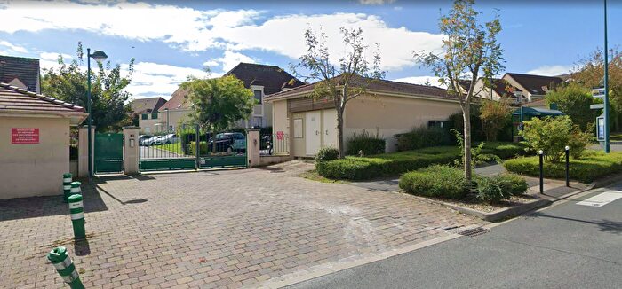 Magny-le-Hongre : Maison 3 pièces à vendre