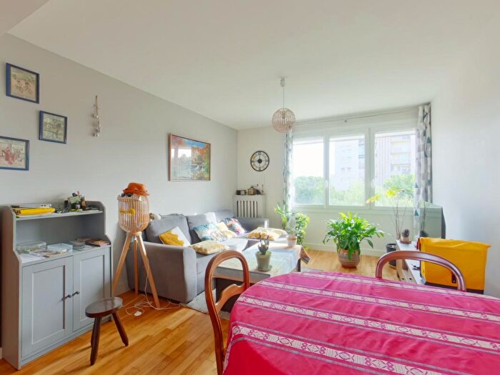 Appartement 3 pièces à Tours, Beaujardin, à louer