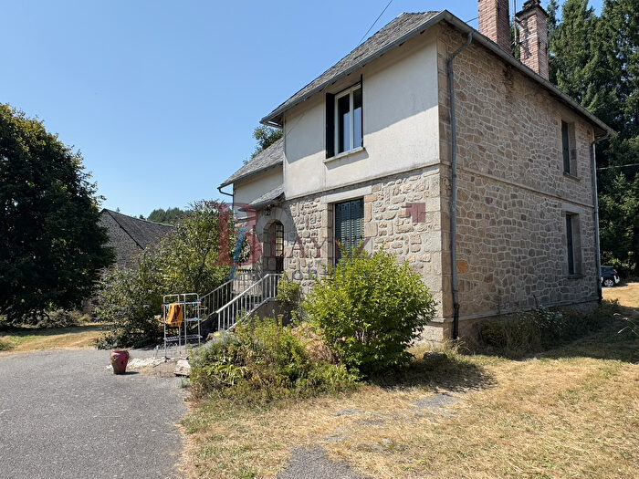 Soudeilles : Maison 6 pièces à vendre