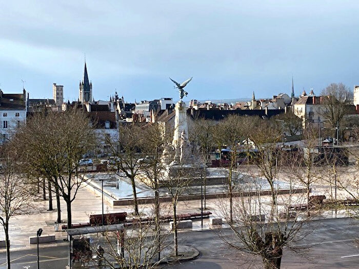 Appartement à louer - Dijon, Clémenceau, Gare, Porte Neuve - 3 pièces - 2 chambres