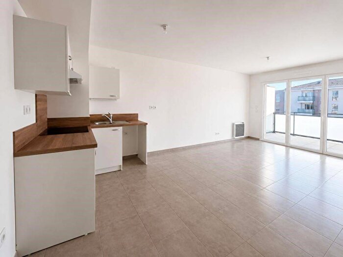 Appartement 3 pièces à Lopy-chemin des Deux Routes, Avignon, à louer