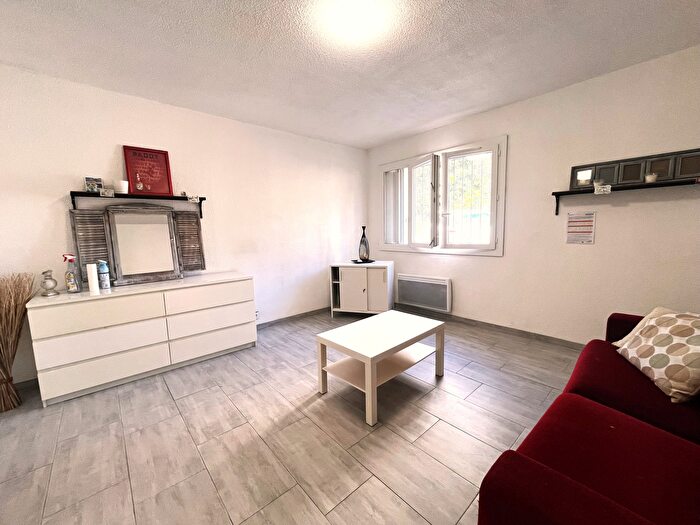 Appartement 1 pièce à Toulon, Champs-de-Mars, à louer
