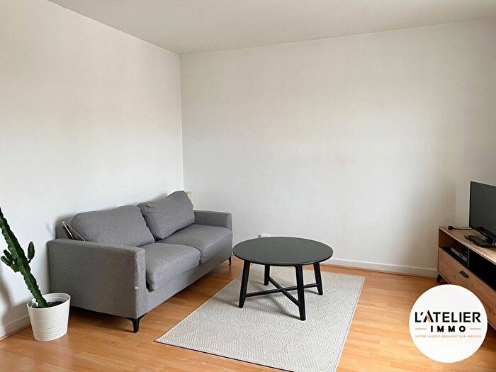 Appartement à louer - Chemin Vert-Europe, Reims - 2 pièces - 1 chambre