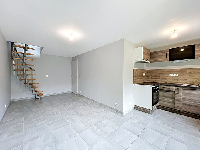 Parent : Maison 2 pièces à louer