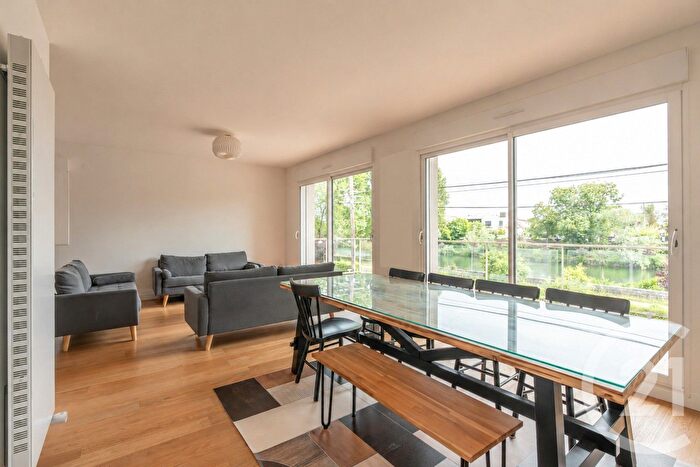 Saint-Maur-des-Fossés, Vieux-Saint-Maur : Maison 5 pièces à vendre