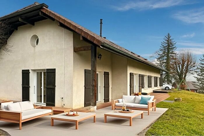 Maison à vendre - Frangy - 7 pièces - 5 chambres