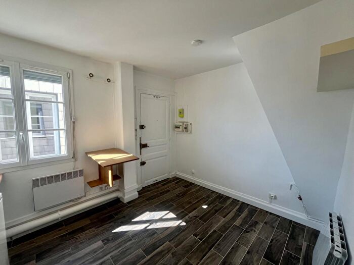 Appartement 1 pièce à vendre - Paris 18ème, Barbès, Château Rouge