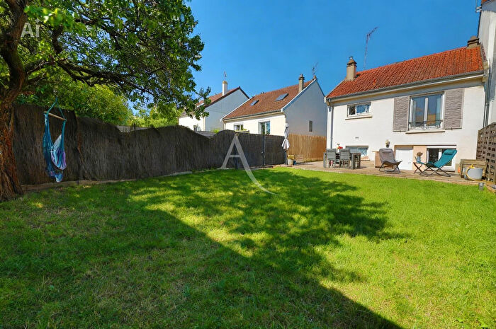 Maison à vendre - Montesson, Centre-ville - 6 pièces - 3 chambres