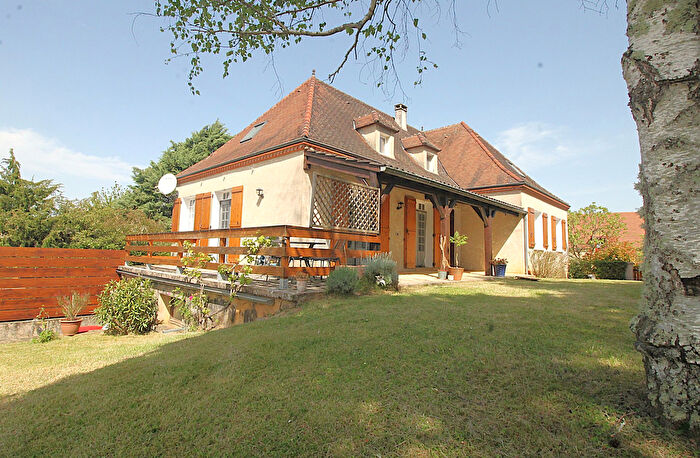 Maison à vendre - Gourdon - 6 pièces - 5 chambres