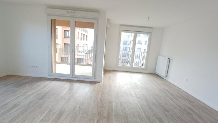 Appartement à louer - Bobigny, Centre-ville - 4 pièces - 3 chambres