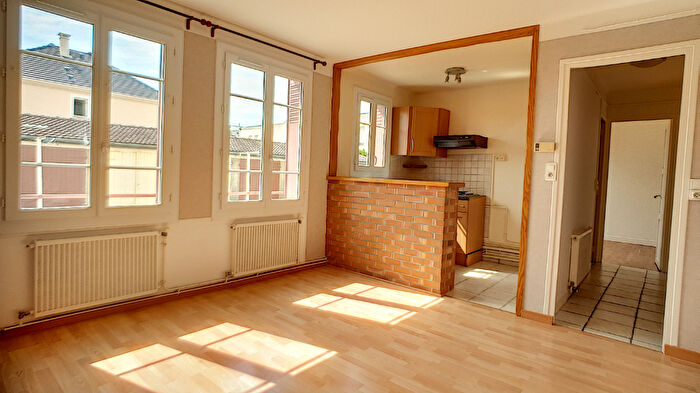 Appartement 2 pièces à louer à Auxerre, Saint-Julien, Saint-Amâtre