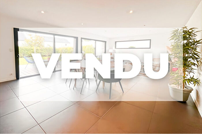 Maison à vendre - Betton - 8 pièces - 6 chambres