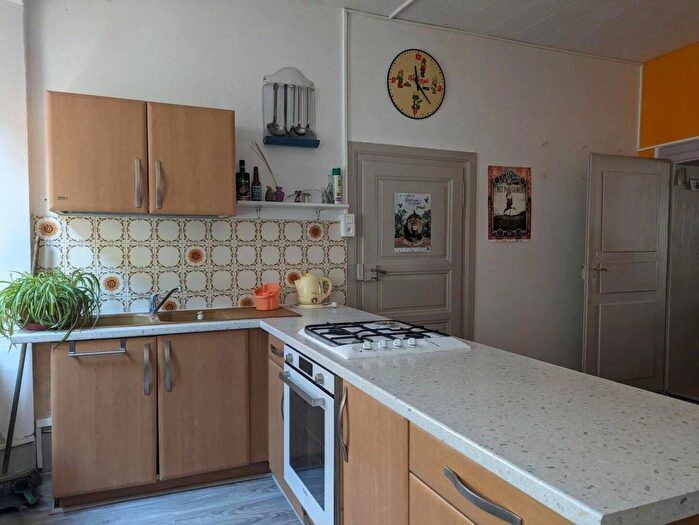 Appartement à louer - Est, Altkirch - 3 pièces - 2 chambres