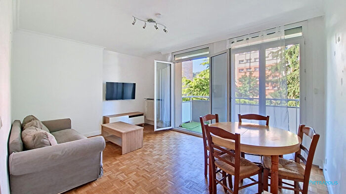 Vienne, LIsle : Appartement 3 pièces à vendre