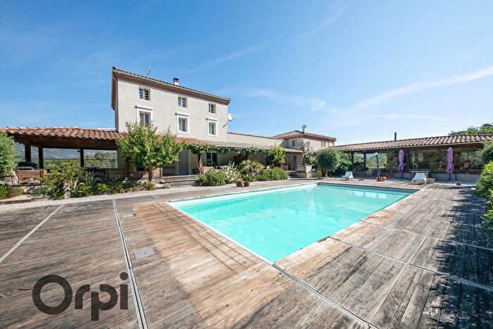 Maison à vendre - Narbonne, Bourg - 14 pièces - 10 chambres