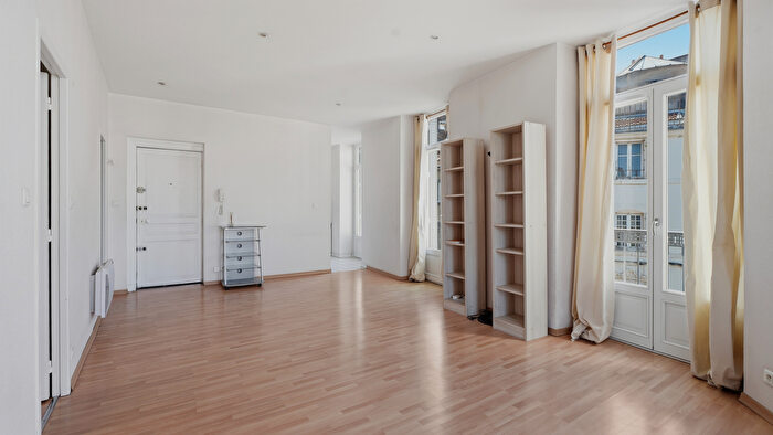 Clermont-Ferrand, Jaude, Fontgiève Saint-Alyre - Appartement 2 pièces à vendre