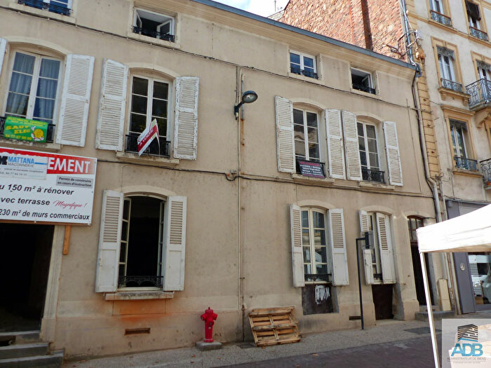 Maisons à vendre et appartements à louer - 3