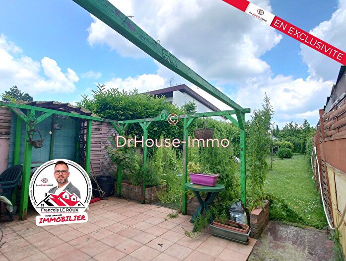 Mantes-la-Jolie, Gassicourt : Maison 5 pièces à vendre
