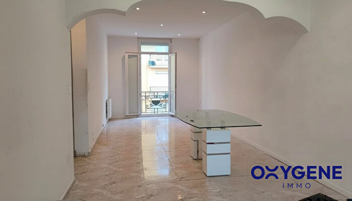 Appartement à vendre - Perpignan - 4 pièces - 3 chambres