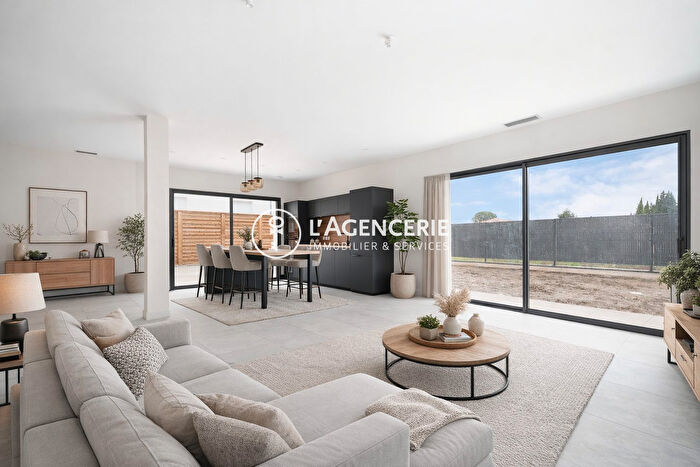 Maison à vendre - Puygouzon - 4 pièces - 3 chambres