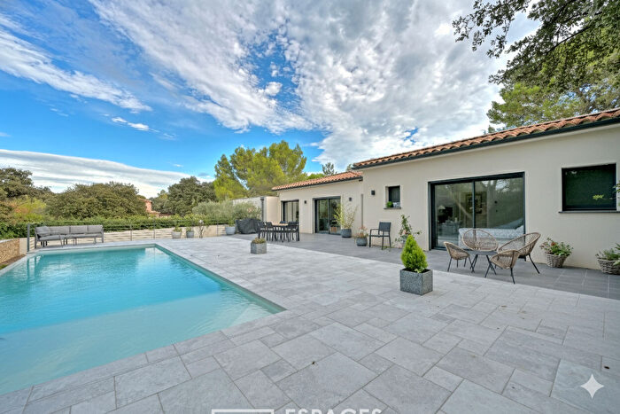 Maison à vendre - Nîmes, Mas de Lauze, Carreau de Lanes - 5 pièces - 4 chambres