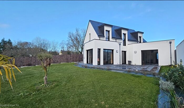 Maison à vendre - Fouesnant - 5 pièces - 4 chambres