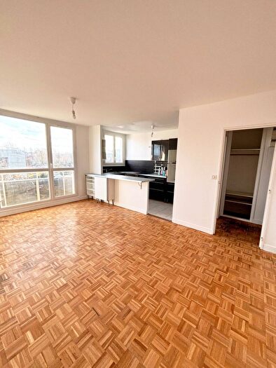 Appartement à louer - Vendome Cesar Franck, Fontenay-le-Fleury - 5 pièces - 4 chambres