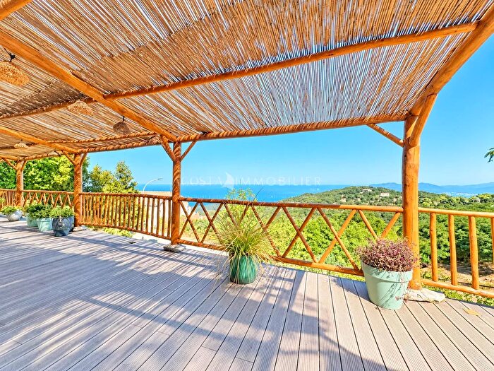 Maison 4 pièces à Coti-Chiavari, à vendre