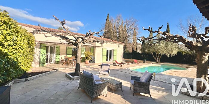 Maison à vendre - Saint-Just-dArdèche - 6 pièces - 5 chambres