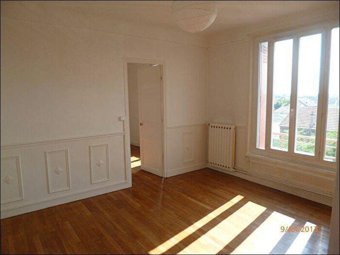 Appartement à louer - Le Plateau Pyramide, Athis-Mons - 2 pièces - 1 chambre