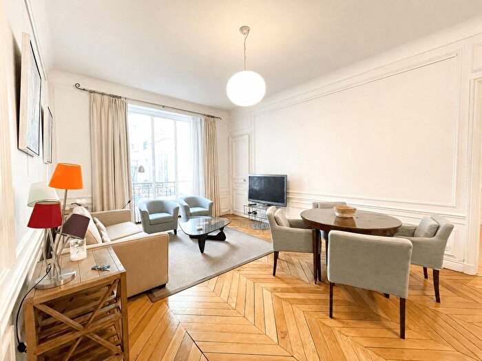 Appartement 3 pièces à Paris 7ème arrondissement, à louer