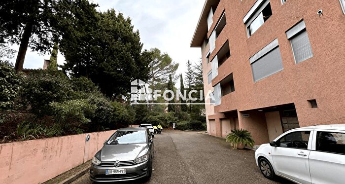 Appartement à vendre - Nîmes, Tour Magne - 1 pièce