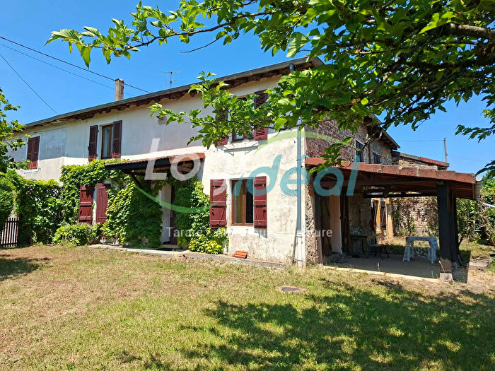 Maison 4 pièces à Bourg-de-Thizy, à vendre