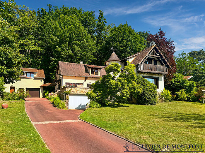 Maison 8 pièces à vendre à Jouars-Pontchartrain