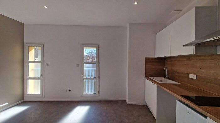 Appartement à louer - Le Thor - 1 pièce