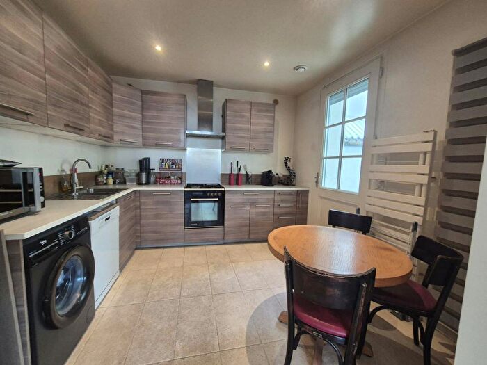 Appartement à vendre - Suresnes, Liberté
