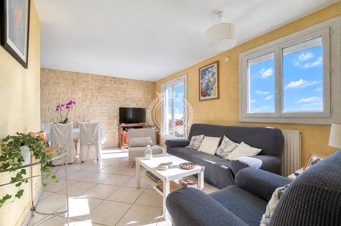 Épinay-sur-Seine, Centre-ville : Appartement 5 pièces à vendre