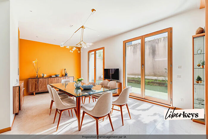 Appartement à vendre - Champagne-au-Mont-dOr - 4 pièces - 3 chambres